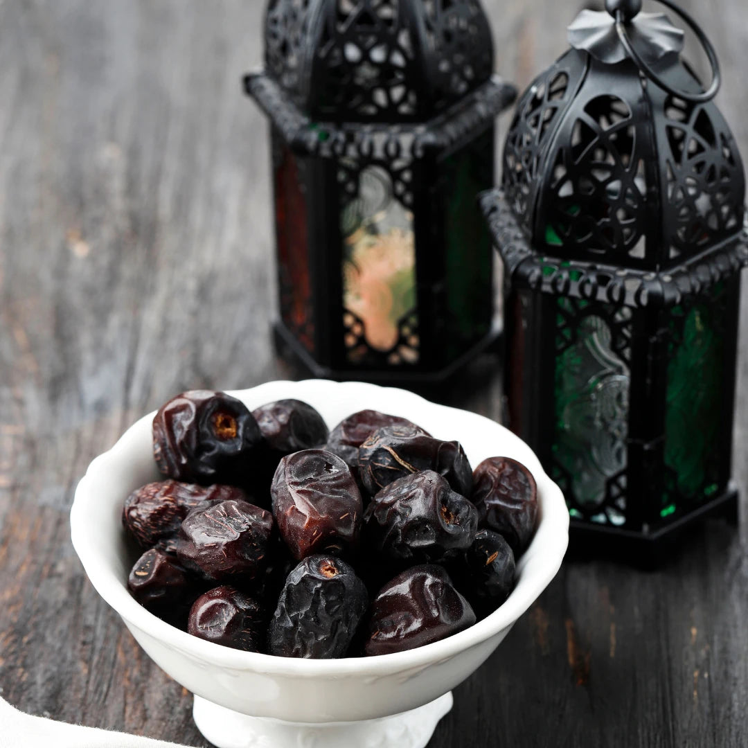 Saudi Arabian Dates Prices In Pakistan | Khajoor – Al Madni Trader