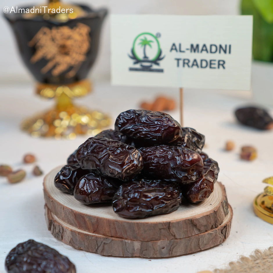 Saudi Arabian Dates Prices In Pakistan | Khajoor – Al Madni Trader